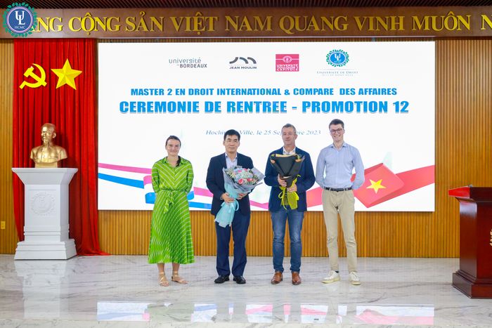 Trường Đại học Luật TP.HCM tổ chức Khai giảng khóa 12 - Chương trình Thạc sĩ liên kết với Pháp